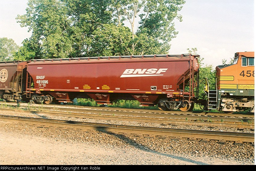 BNSF New ACF Covered hopper